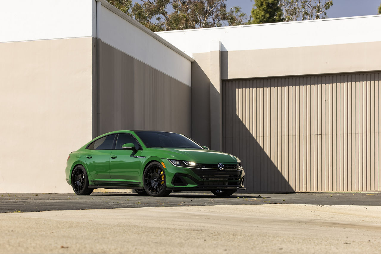 2020 Volkswagen Arteon - Rotiform TUF-R - Black | Rotiform